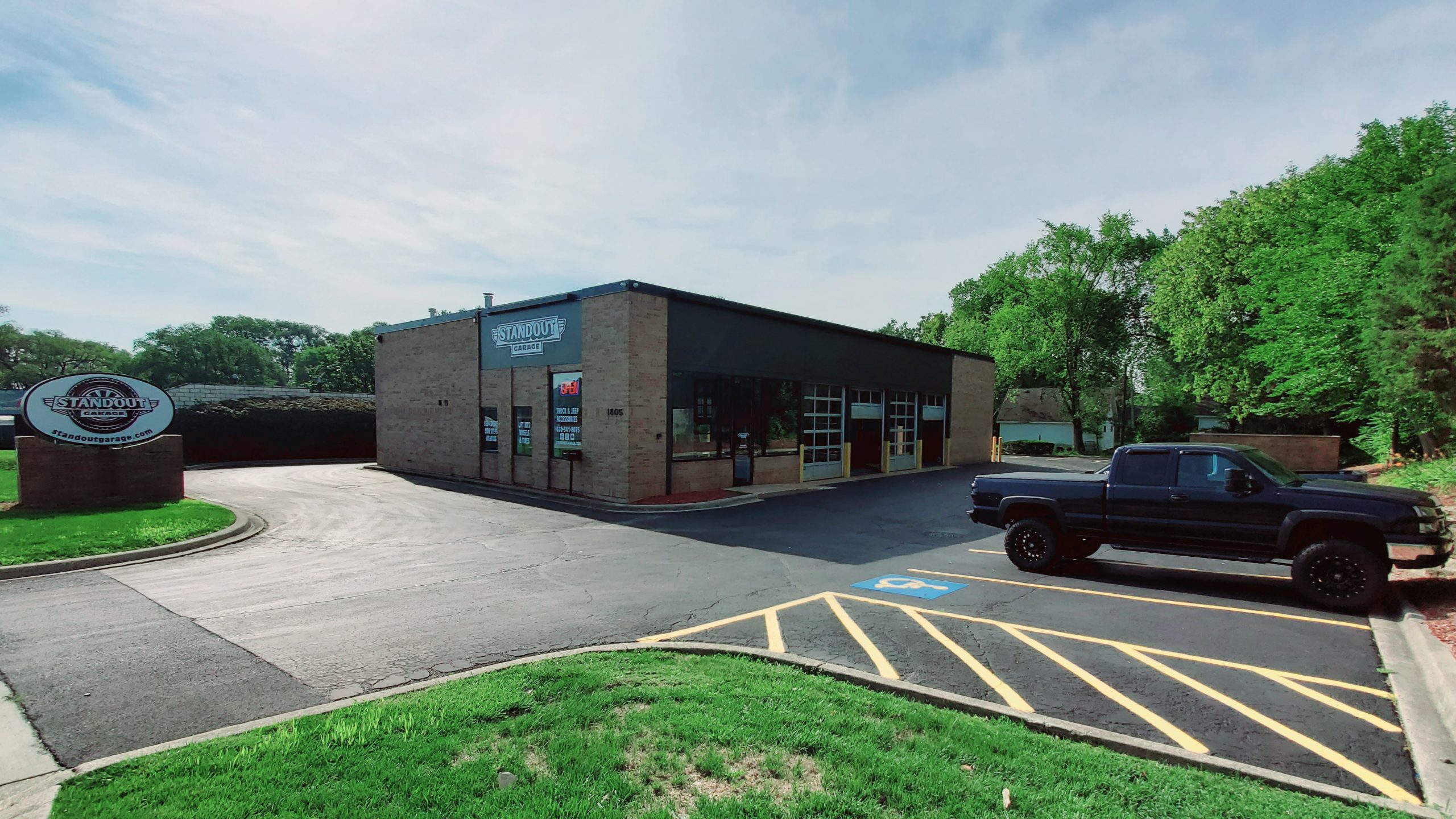 Contact - Standout Garage