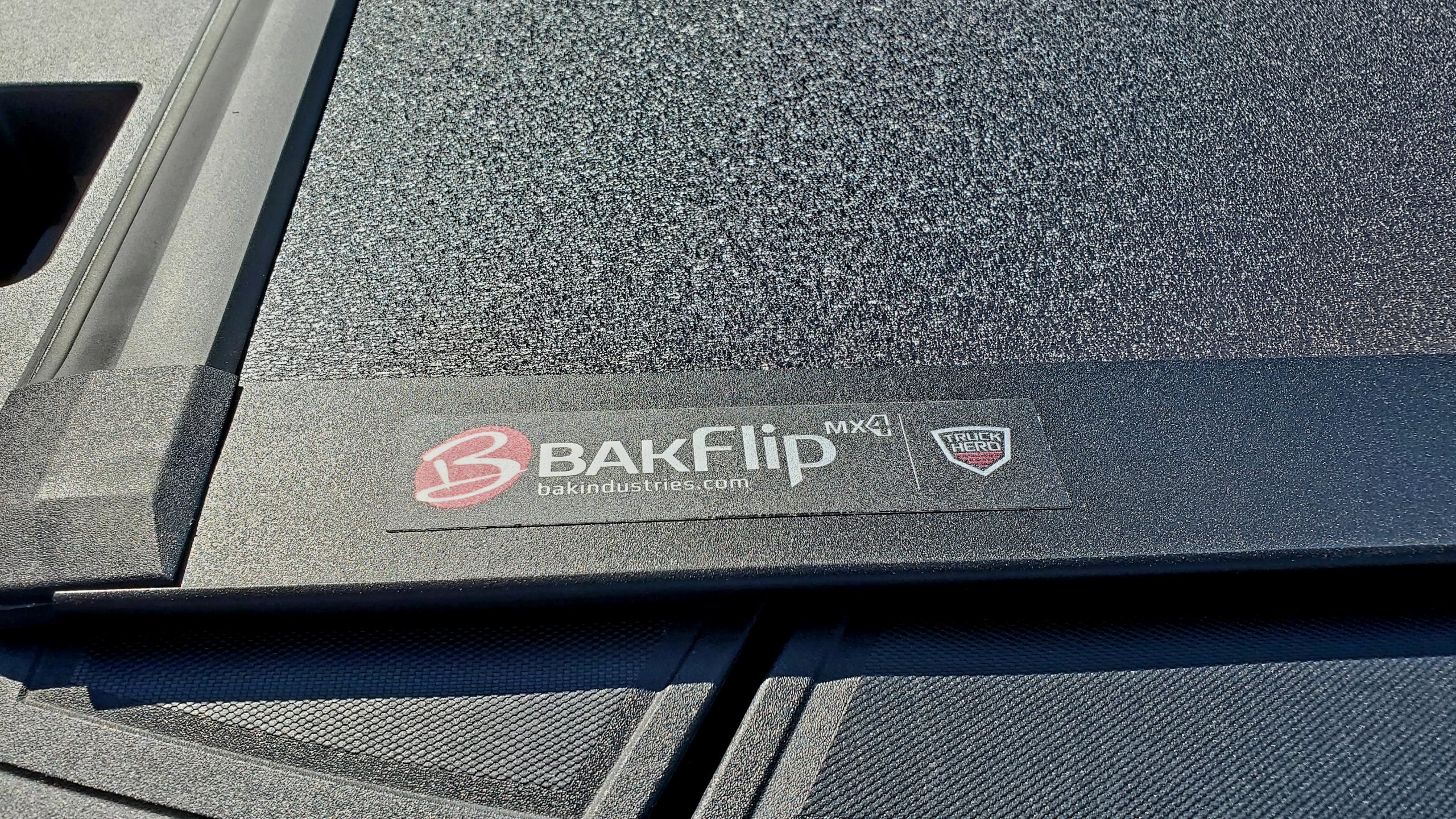 BakFlip MX4 Tonneau Cover - Standout Garage
