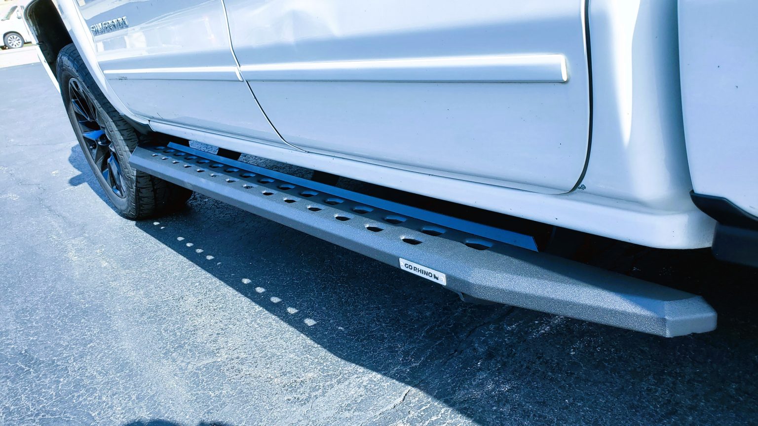 Silverado Go Rhino RB20 Running Boards - Standout Garage