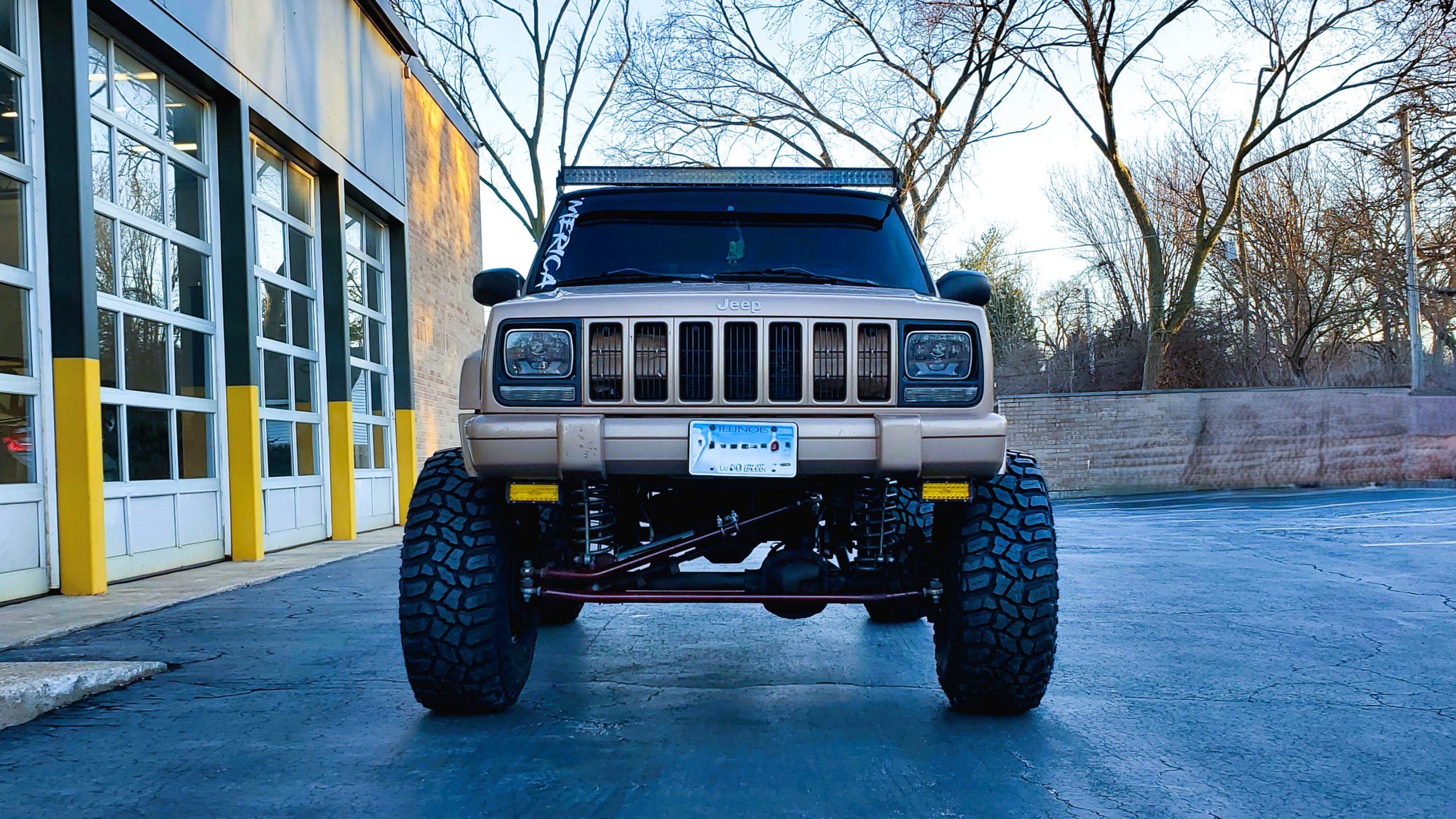 Cherokee XJ Wheels & Tires - Standout Garage